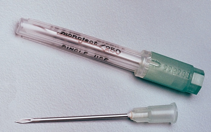 Monoject® Sterile Needles
