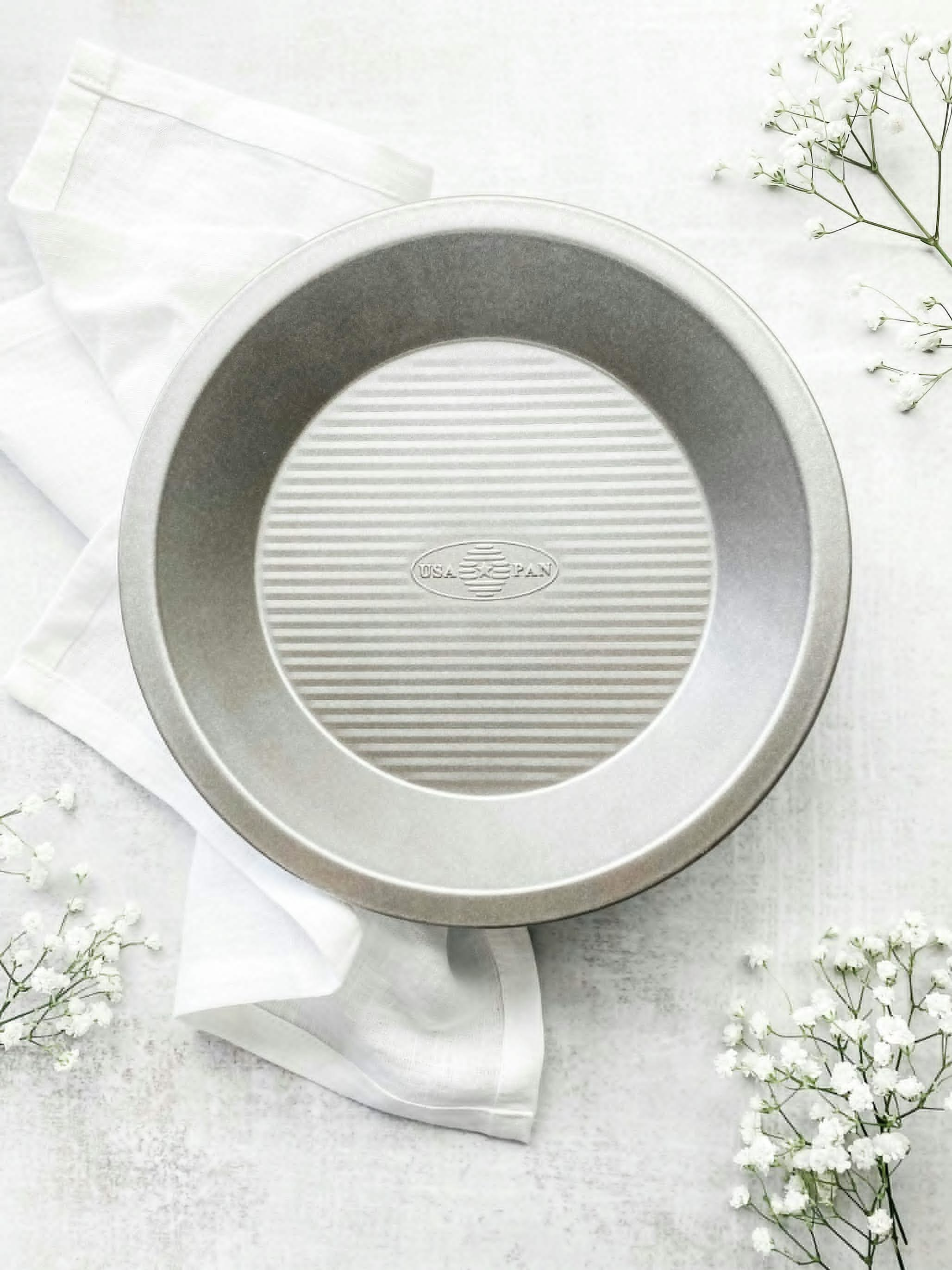 Pie Pan, 9", Nonstick - USA Pan