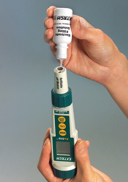 Refillable ExStik® Pocket pH Meter (Extech PH110)