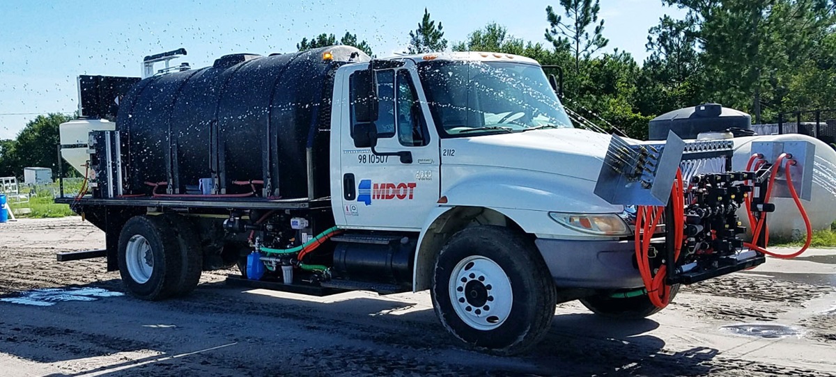 CCI - Custom Roadside Spray Trucks | Single & Dual Long Reach Boom Options