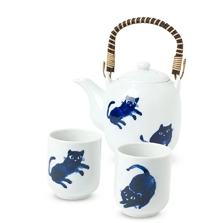 Midnight Blue Cats playfully enjoying the day on this beautiful series ...
