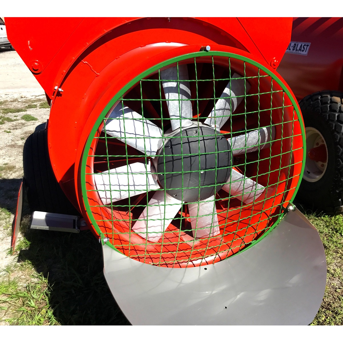 CCI - Rears Narrow 400 Gallon Pul-Blast 28" Fan