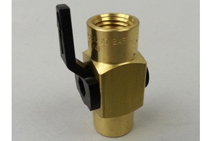 CCI - TeeJet Plug Valves